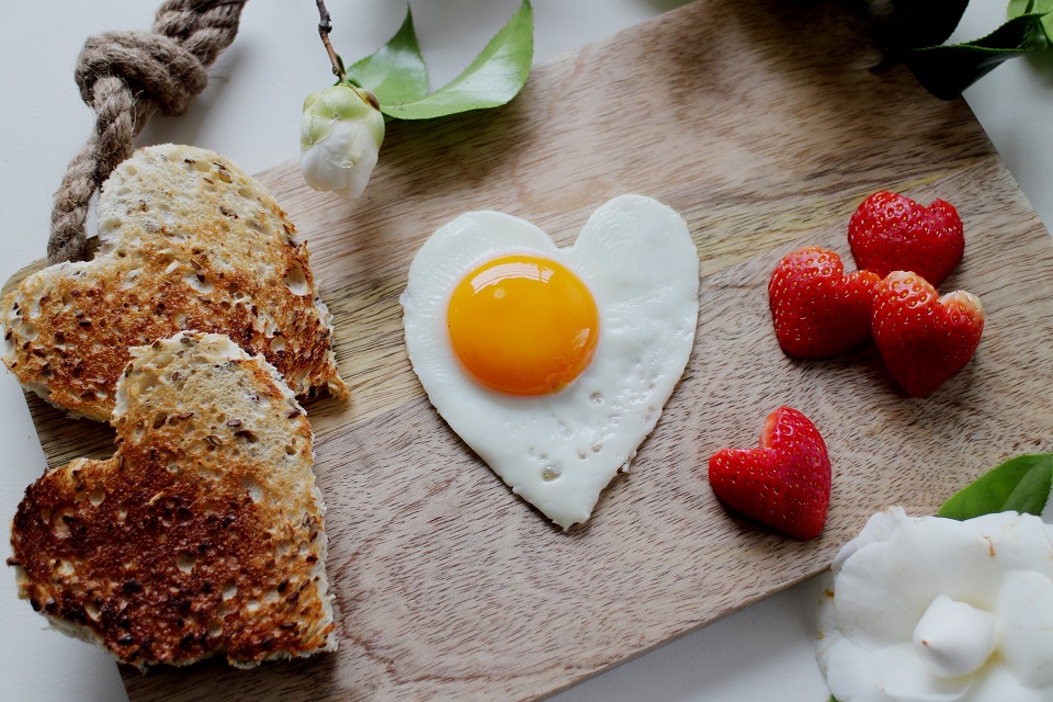 Love is in the Air: Kidney-Friendly Ideas for Valentine's Day | DaVita
